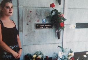 Marilyn-Monroe-And-Me-Leslie - The Marilyn Monroe Collection